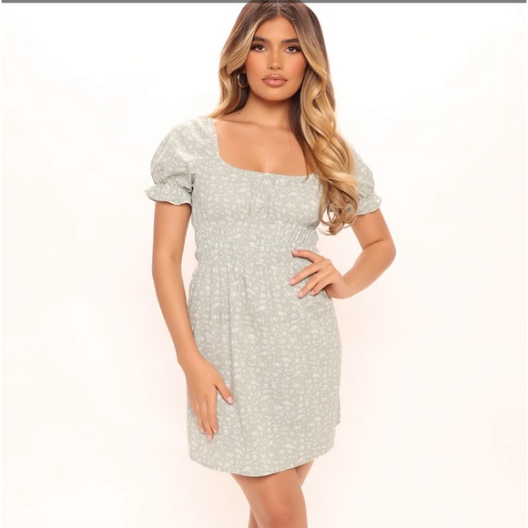 iris | Dresses | Iris Floral Mini Dress | Poshmark